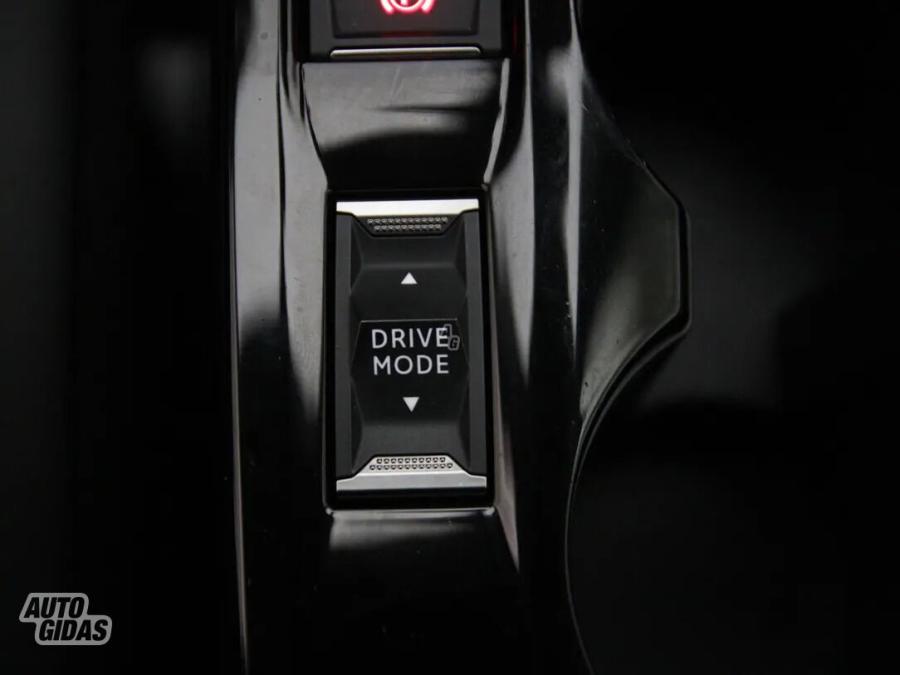 Black Peugeot 2008 2021 in Vilnius, with an engine capacity of 1.50 L and mileage of 144 thousand km for 13099 €, photo 31 on AUTOMOTO.COM.LV
