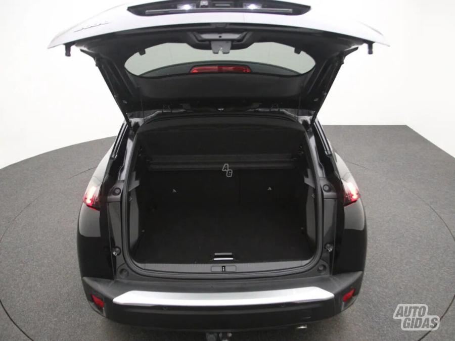 Black Peugeot 2008 2021 in Vilnius, with an engine capacity of 1.50 L and mileage of 144 thousand km for 13099 €, photo 33 on AUTOMOTO.COM.LV