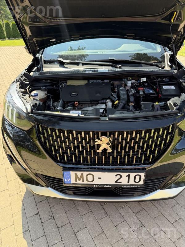 Melns Peugeot 2008 2021 Rīga, ar dzinēja tilpumu 1.50 L un nobraukumu 114 tūkst. km par 14600 €, foto 4 vietnē AUTOMOTO.COM.LV