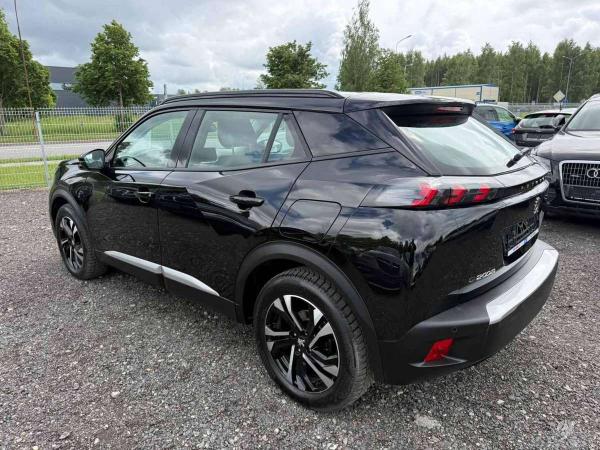 Black Peugeot 2008 2021 in Siauliai, with an engine capacity of 0.00 L and mileage of 127 thousand km for 13900 €, photo 4 on AUTOMOTO.COM.LV
