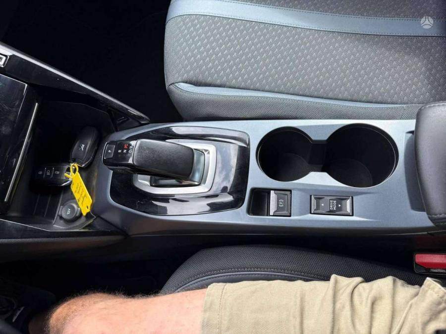 Melns Peugeot 2008 2021 Šauļi, ar dzinēja tilpumu 0.00 L un nobraukumu 127 tūkst. km par 13900 €, foto 16 vietnē AUTOMOTO.COM.LV
