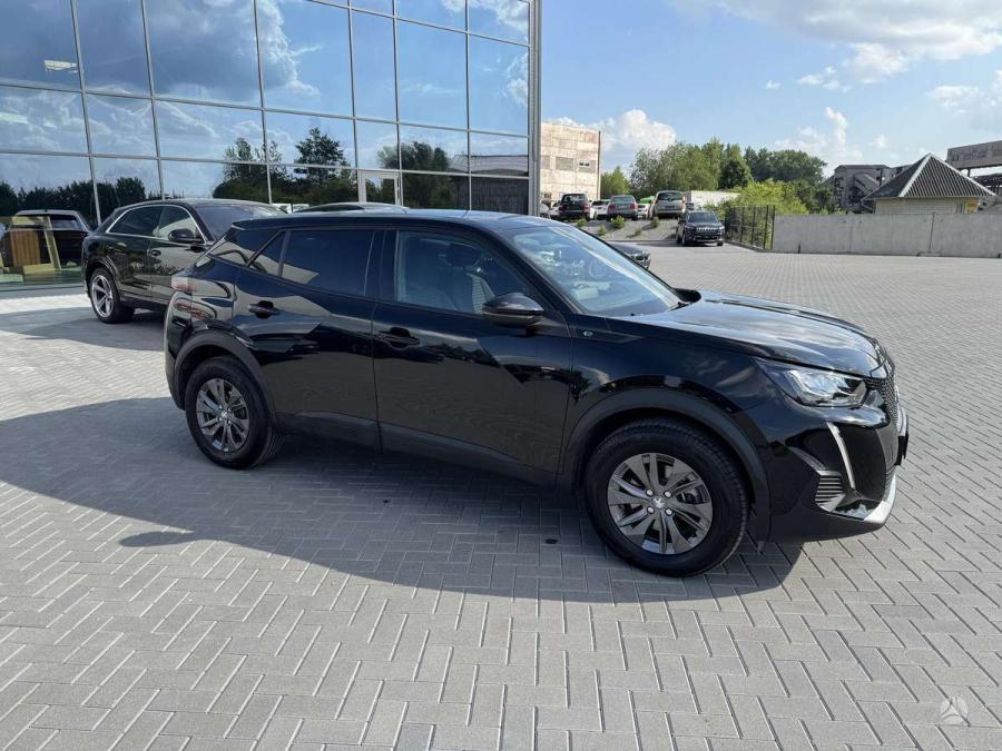 Black Peugeot 2008 2021 in Telschi, with an engine capacity of 0.00 L and mileage of 40 thousand km for 12300 €, photo 9 on AUTOMOTO.COM.LV