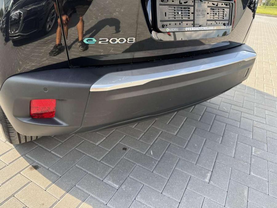 Black Peugeot 2008 2021 in Telschi, with an engine capacity of 0.00 L and mileage of 40 thousand km for 12300 €, photo 14 on AUTOMOTO.COM.LV