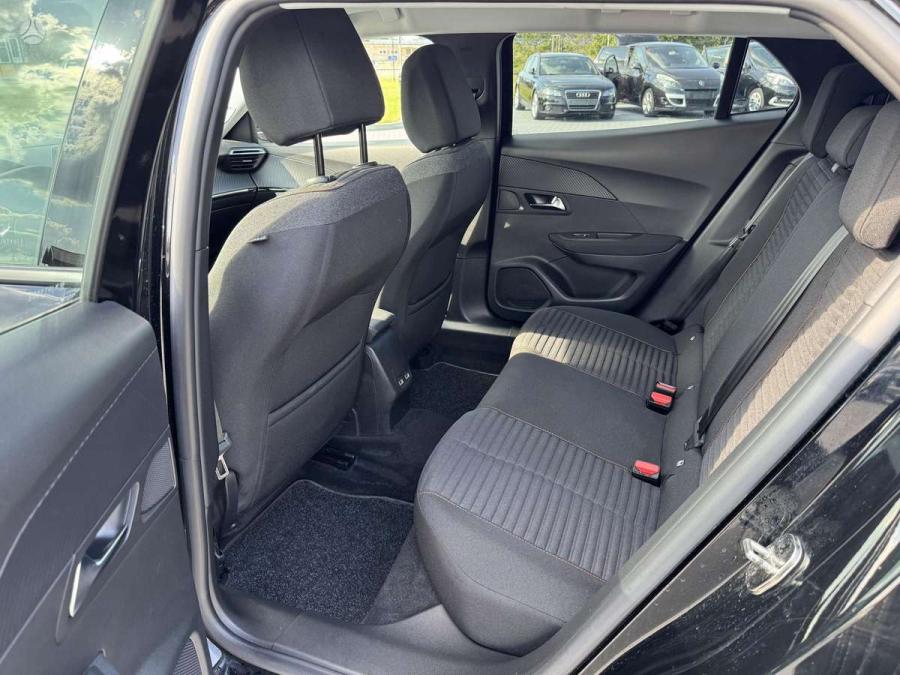 Black Peugeot 2008 2021 in Telschi, with an engine capacity of 0.00 L and mileage of 40 thousand km for 12300 €, photo 23 on AUTOMOTO.COM.LV