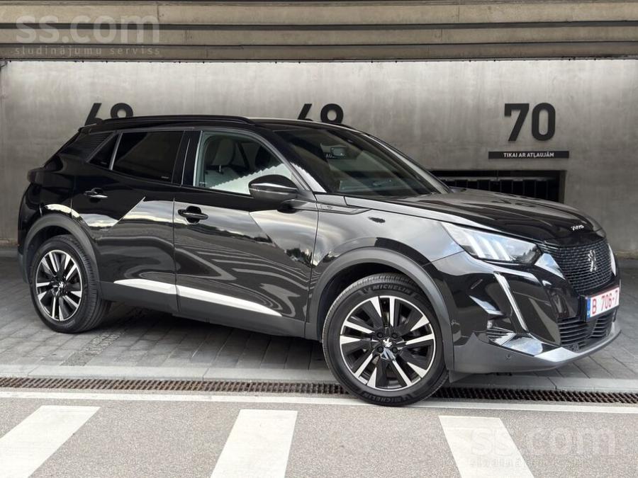 Black Peugeot 2008 2021 in Riga, with an engine capacity of 1.20 L and mileage of 120 thousand km for 17490 €, photo 4 on AUTOMOTO.COM.LV