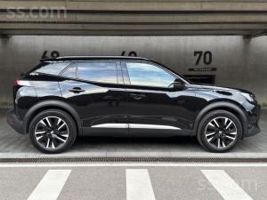 Black Peugeot 2008 2021 in Riga, with an engine capacity of 1.20 L and mileage of 120 thousand km for 17490 €, photo 8 on AUTOMOTO.COM.LV