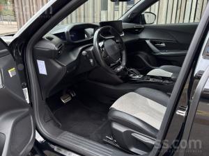 Black Peugeot 2008 2021 in Riga, with an engine capacity of 1.20 L and mileage of 120 thousand km for 17490 €, photo 10 on AUTOMOTO.COM.LV