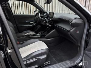 Black Peugeot 2008 2021 in Riga, with an engine capacity of 1.20 L and mileage of 120 thousand km for 17490 €, photo 12 on AUTOMOTO.COM.LV