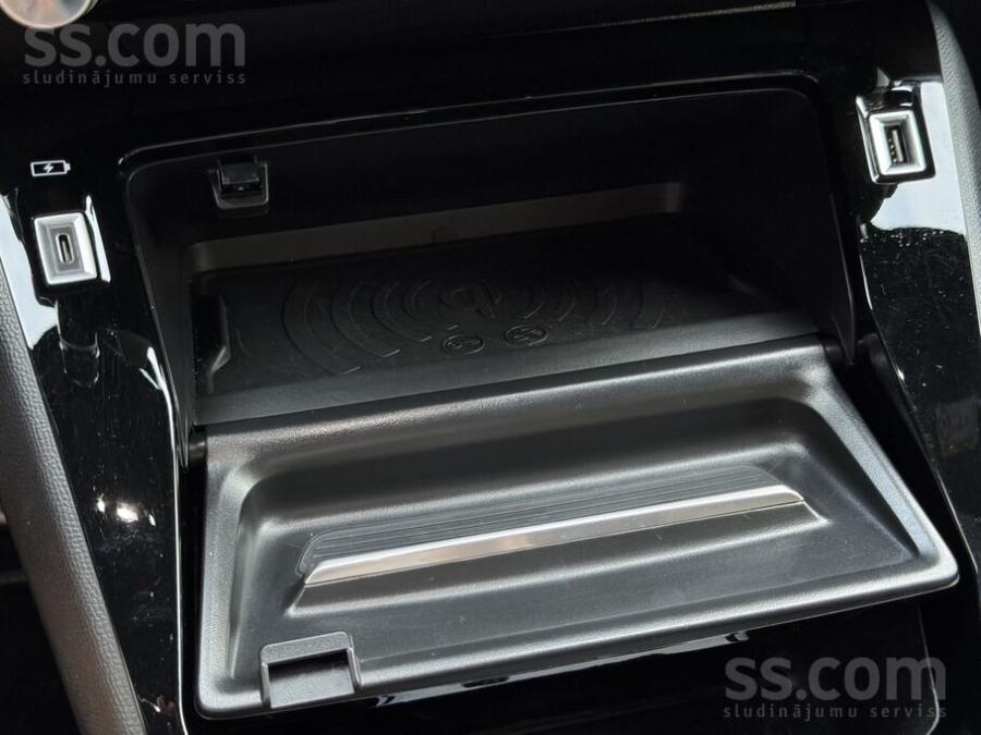 Black Peugeot 2008 2021 in Riga, with an engine capacity of 1.20 L and mileage of 120 thousand km for 17490 €, photo 24 on AUTOMOTO.COM.LV