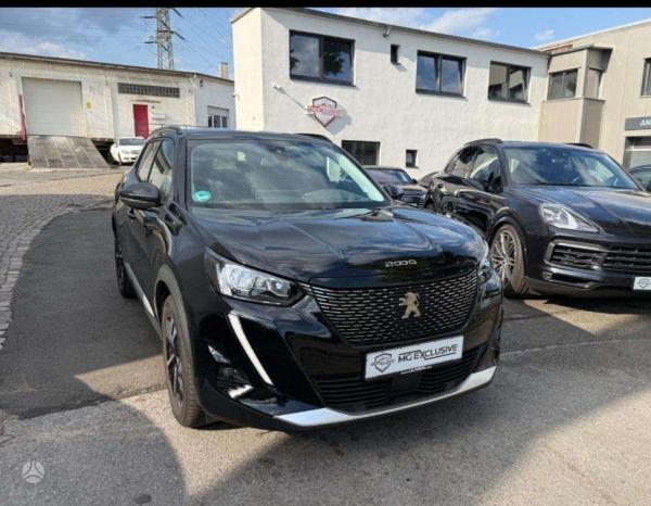 Melns Peugeot 2008 2021 Vilkaviškis, ar dzinēja tilpumu 1.20 L un nobraukumu 67 tūkst. km par 11300 €, foto 5 vietnē AUTOMOTO.COM.LV