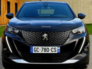 Melns Peugeot 2008 2021 Klaipėda, ar dzinēja tilpumu 1.50 L un nobraukumu 174 tūkst. km par 10800 €, foto  vietnē AUTOMOTO.COM.LV