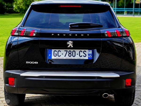 Melns Peugeot 2008 2021 Klaipėda, ar dzinēja tilpumu 1.50 L un nobraukumu 174 tūkst. km par 10800 €, foto 7 vietnē AUTOMOTO.COM.LV