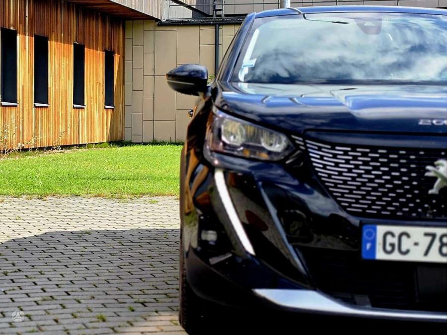 Melns Peugeot 2008 2021 Klaipėda, ar dzinēja tilpumu 1.50 L un nobraukumu 174 tūkst. km par 10800 €, foto 10 vietnē AUTOMOTO.COM.LV