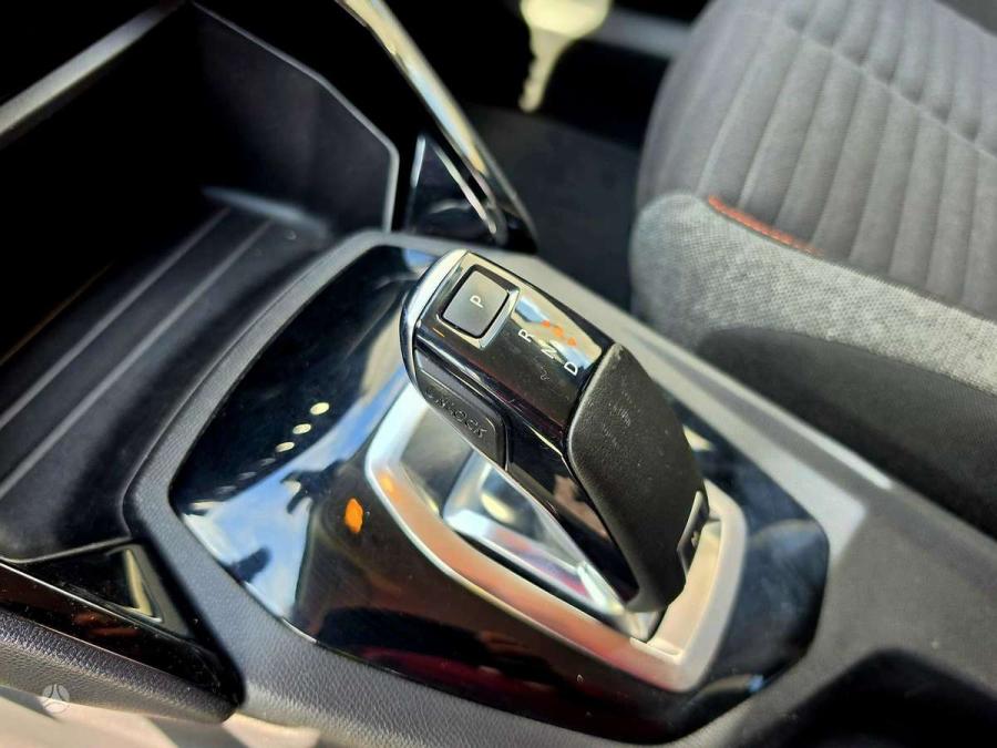 Melns Peugeot 2008 2021 Klaipėda, ar dzinēja tilpumu 1.50 L un nobraukumu 174 tūkst. km par 10800 €, foto 28 vietnē AUTOMOTO.COM.LV