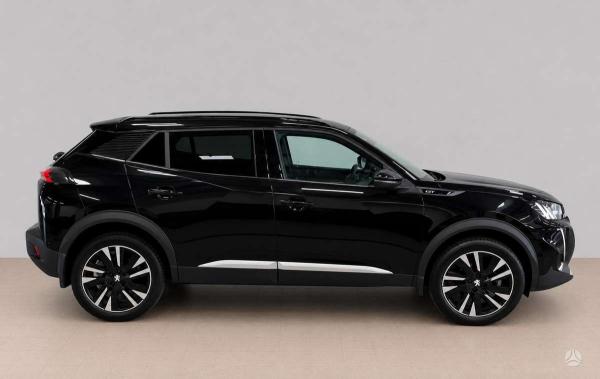 Black Peugeot 2008 2021 in Kaunas, with an engine capacity of 1.20 L and mileage of 110 thousand km for 15200 €, photo 4 on AUTOMOTO.COM.LV