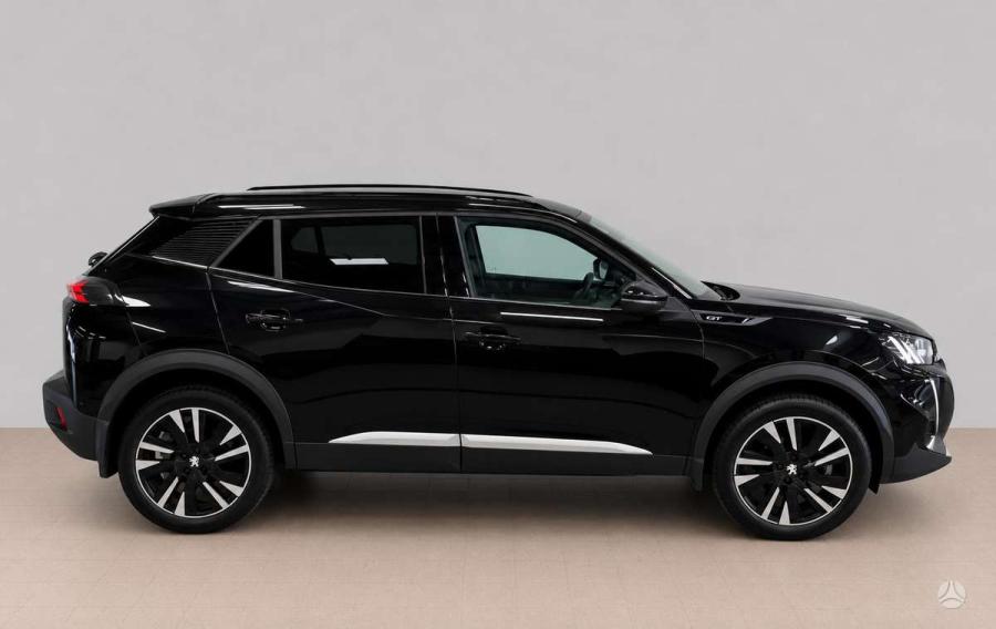 Black Peugeot 2008 2021 in Kaunas, with an engine capacity of 1.20 L and mileage of 110 thousand km for 15200 €, photo 4 on AUTOMOTO.COM.LV