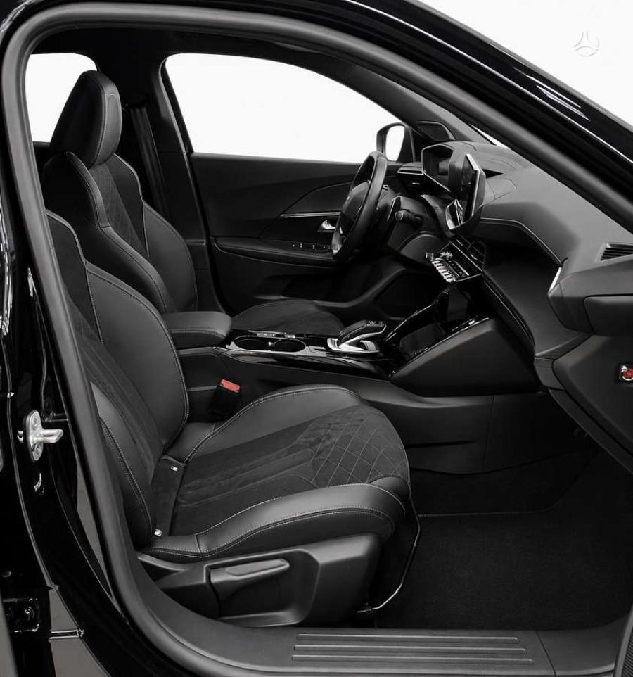 Black Peugeot 2008 2021 in Kaunas, with an engine capacity of 1.20 L and mileage of 110 thousand km for 15200 €, photo 7 on AUTOMOTO.COM.LV
