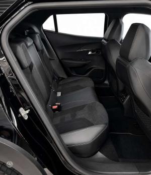 Black Peugeot 2008 2021 in Kaunas, with an engine capacity of 1.20 L and mileage of 110 thousand km for 15200 €, photo 8 on AUTOMOTO.COM.LV