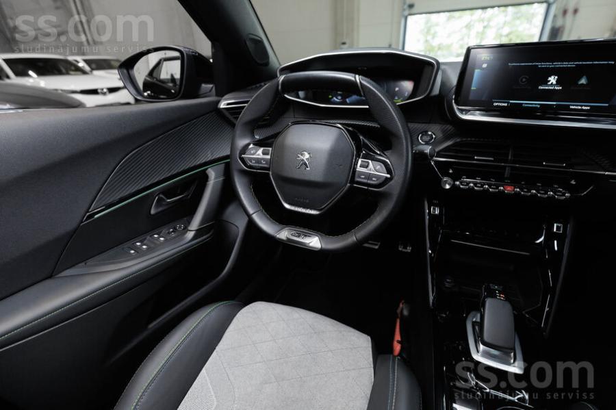 Black Peugeot 2008 2021 in Riga, with an engine capacity of 1.20 L and mileage of 147 thousand km for 17590 €, photo 13 on AUTOMOTO.COM.LV
