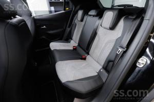 Black Peugeot 2008 2021 in Riga, with an engine capacity of 1.20 L and mileage of 147 thousand km for 17590 €, photo 16 on AUTOMOTO.COM.LV