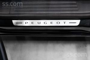 Black Peugeot 2008 2021 in Riga, with an engine capacity of 1.20 L and mileage of 147 thousand km for 17590 €, photo 19 on AUTOMOTO.COM.LV