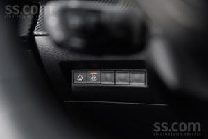 Black Peugeot 2008 2021 in Riga, with an engine capacity of 1.20 L and mileage of 147 thousand km for 17590 €, photo 21 on AUTOMOTO.COM.LV