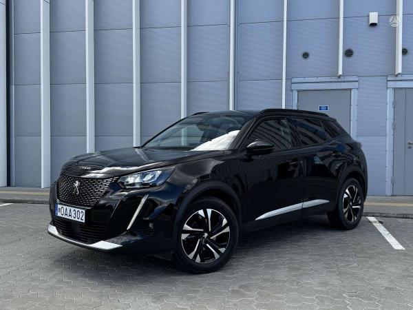 Black Peugeot 2008 2021 in Vilnius, with an engine capacity of 1.20 L and mileage of 68 thousand km for 12500 €, photo 4 on AUTOMOTO.COM.LV