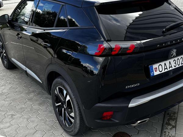 Black Peugeot 2008 2021 in Vilnius, with an engine capacity of 1.20 L and mileage of 68 thousand km for 12500 €, photo 5 on AUTOMOTO.COM.LV