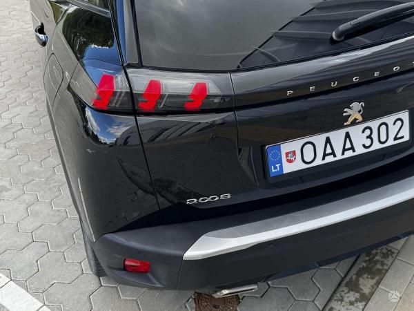 Black Peugeot 2008 2021 in Vilnius, with an engine capacity of 1.20 L and mileage of 68 thousand km for 12500 €, photo 7 on AUTOMOTO.COM.LV