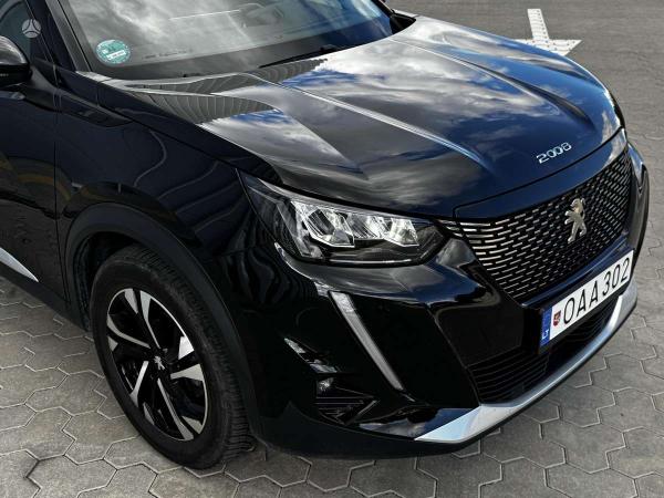 Black Peugeot 2008 2021 in Vilnius, with an engine capacity of 1.20 L and mileage of 68 thousand km for 12500 €, photo 11 on AUTOMOTO.COM.LV