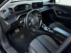 Black Peugeot 2008 2021 in Vilnius, with an engine capacity of 1.20 L and mileage of 68 thousand km for 12500 €, photo 19 on AUTOMOTO.COM.LV