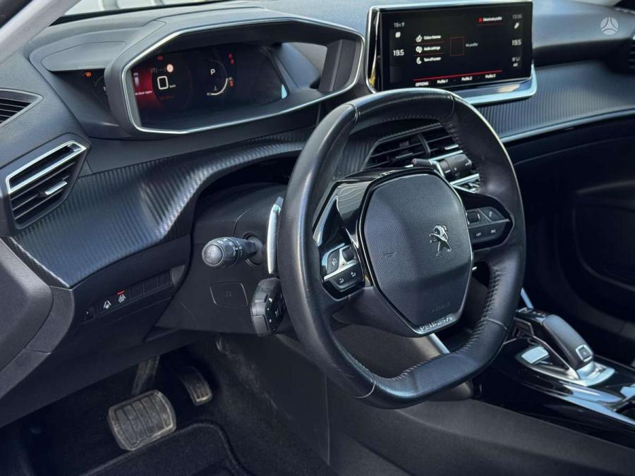 Black Peugeot 2008 2021 in Vilnius, with an engine capacity of 1.20 L and mileage of 68 thousand km for 12500 €, photo 26 on AUTOMOTO.COM.LV