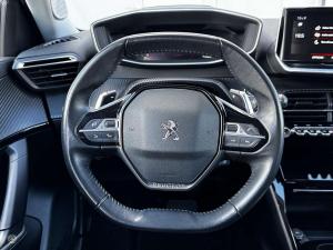 Black Peugeot 2008 2021 in Vilnius, with an engine capacity of 1.20 L and mileage of 68 thousand km for 12500 €, photo 30 on AUTOMOTO.COM.LV