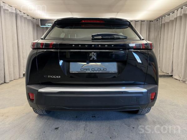 Black Peugeot 2008 2021 in Riga, with an engine capacity of 0.00 L and mileage of 127 thousand km for 16990 €, photo 6 on AUTOMOTO.COM.LV