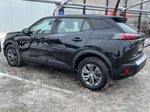 Melns Peugeot 2008 2022 Viļņa, ar dzinēja tilpumu 1.20 L un nobraukumu 105 tūkst. km par 10467 €, foto 3 vietnē AUTOMOTO.COM.LV