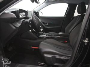 Black Peugeot 2008 2022 in Vilnius, with an engine capacity of 1.20 L and mileage of 166 thousand km for 13999 €, photo 4 on AUTOMOTO.COM.LV