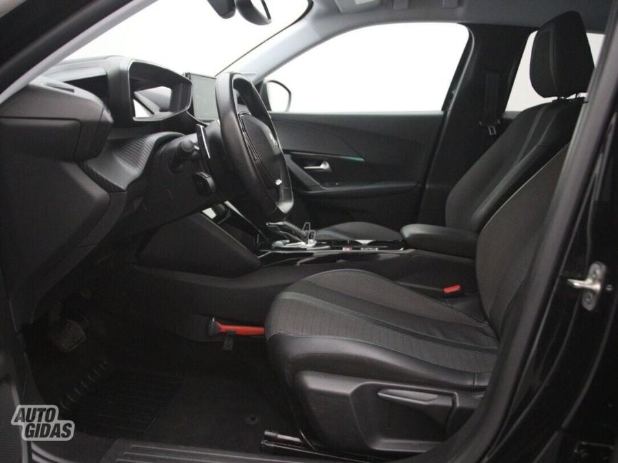 Black Peugeot 2008 2022 in Vilnius, with an engine capacity of 1.20 L and mileage of 166 thousand km for 13999 €, photo 4 on AUTOMOTO.COM.LV