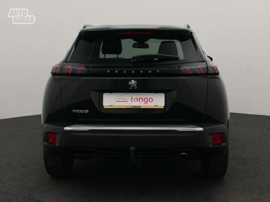 Black Peugeot 2008 2022 in Vilnius, with an engine capacity of 1.50 L and mileage of 201 thousand km for 12899 €, photo 5 on AUTOMOTO.COM.LV