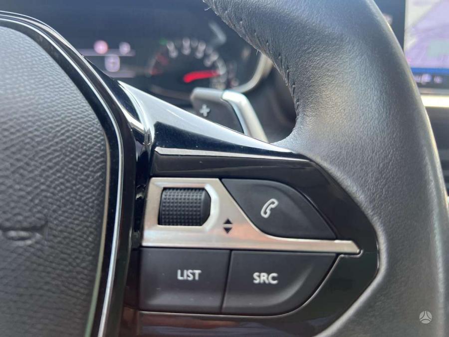 Black Peugeot 2008 2022 in Kaunas, with an engine capacity of 1.50 L and mileage of 209 thousand km for 12300 €, photo 38 on AUTOMOTO.COM.LV
