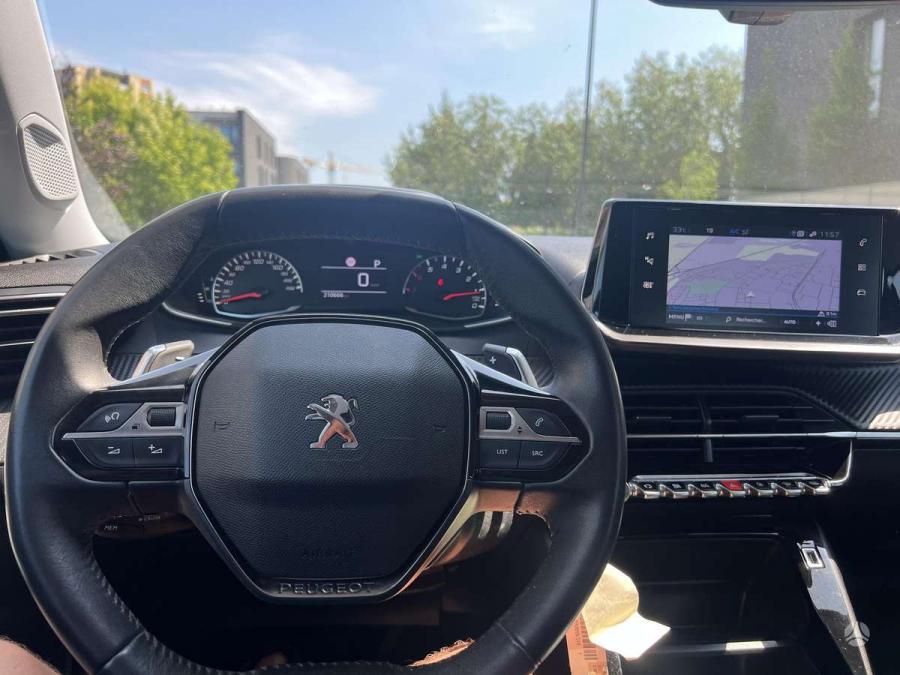 Black Peugeot 2008 2022 in Kaunas, with an engine capacity of 1.50 L and mileage of 210 thousand km for 11700 €, photo 24 on AUTOMOTO.COM.LV