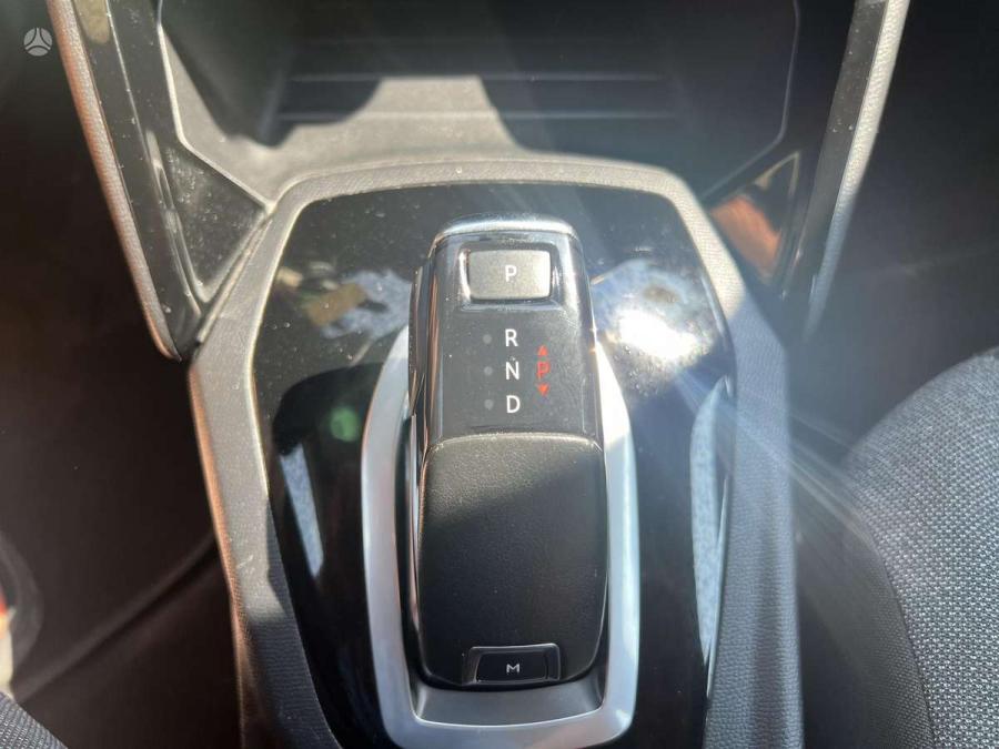 Melns Peugeot 2008 2022 Kauņa, ar dzinēja tilpumu 1.50 L un nobraukumu 210 tūkst. km par 11800 €, foto 27 vietnē AUTOMOTO.COM.LV