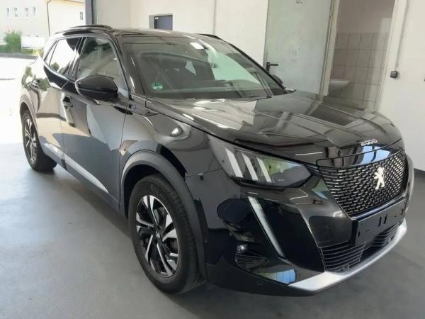 Black Peugeot 2008 2022 in Riga, with an engine capacity of 0.00 L and mileage of 71 thousand km for 18990 €, photo 2 on AUTOMOTO.COM.LV