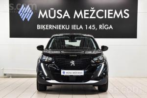Melns Peugeot 2008 2022 Rīga, ar dzinēja tilpumu 1.20 L un nobraukumu 48 tūkst. km par 20590 €, foto 3 vietnē AUTOMOTO.COM.LV