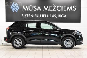 Melns Peugeot 2008 2022 Rīga, ar dzinēja tilpumu 1.20 L un nobraukumu 48 tūkst. km par 20590 €, foto 5 vietnē AUTOMOTO.COM.LV