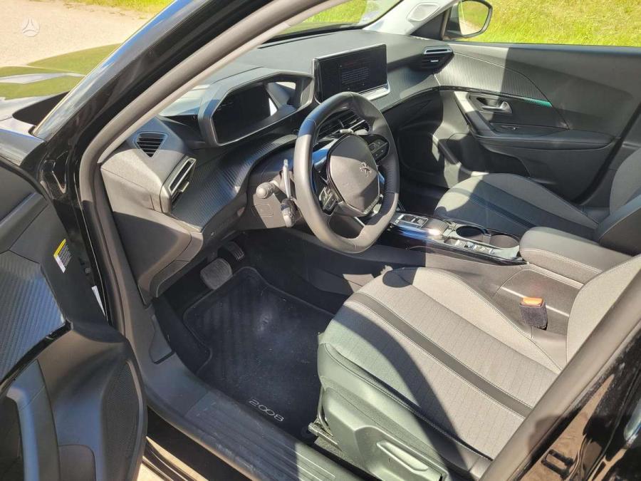 Melns Peugeot 2008 2022 Viļņa, ar dzinēja tilpumu 1.20 L un nobraukumu 120 tūkst. km par 12099 €, foto 14 vietnē AUTOMOTO.COM.LV