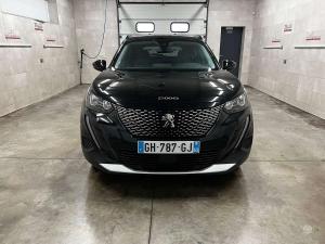 Black Peugeot 2008 2022 in Marijampole, with an engine capacity of 1.20 L and mileage of 120 thousand km for 11985 €, photo 3 on AUTOMOTO.COM.LV