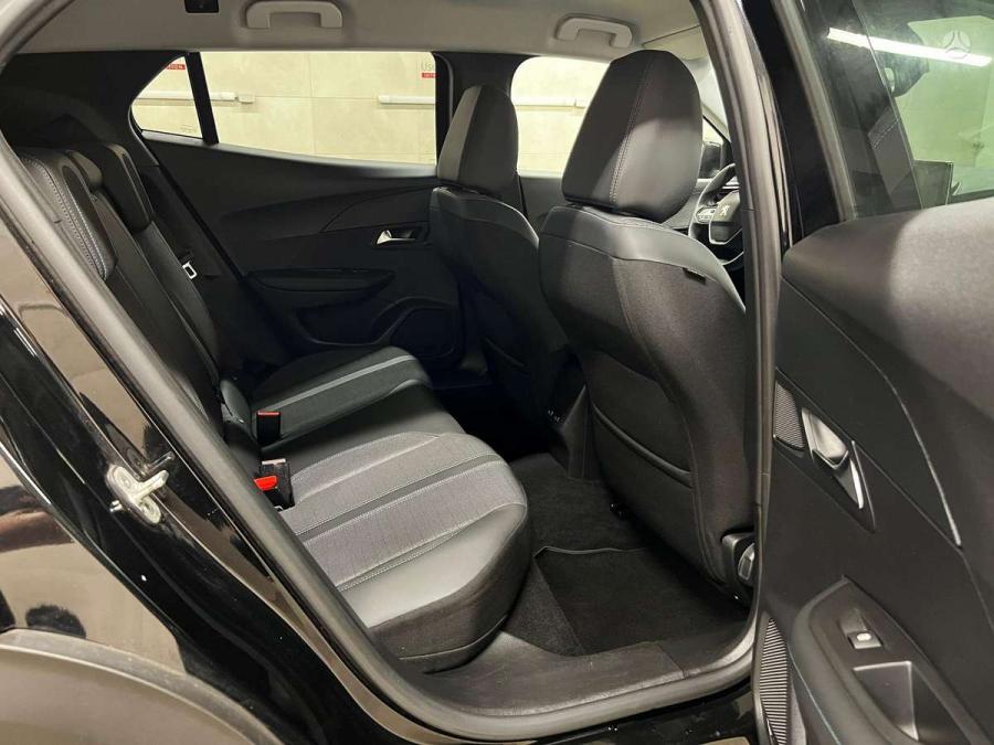 Black Peugeot 2008 2022 in Marijampole, with an engine capacity of 1.20 L and mileage of 120 thousand km for 11985 €, photo 11 on AUTOMOTO.COM.LV