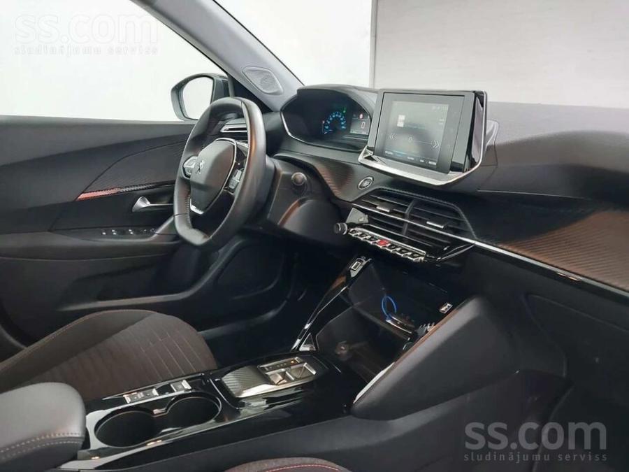 Melns Peugeot 2008 2022 Rīga, ar dzinēja tilpumu 1.20 L un nobraukumu 79 tūkst. km par 17950 €, foto 6 vietnē AUTOMOTO.COM.LV