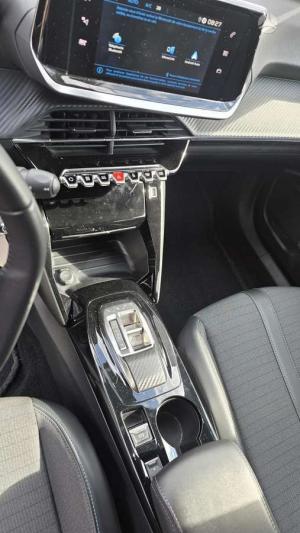 Black Peugeot 2008 2023 in Kaunas, with an engine capacity of 1.50 L and mileage of 189 thousand km for 12342 €, photo 10 on AUTOMOTO.COM.LV