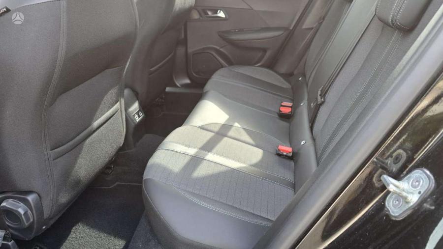 Black Peugeot 2008 2023 in Kaunas, with an engine capacity of 1.50 L and mileage of 189 thousand km for 12342 €, photo 13 on AUTOMOTO.COM.LV